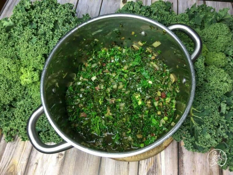 Grünkohl Rezepte: von klassisch deftig, bis sommerlich leicht – Cook & Soul