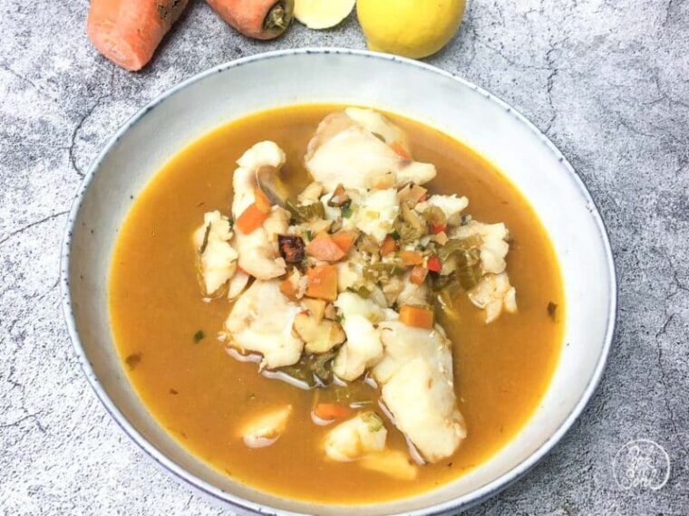 Fischsuppe schnell und unkompliziert zubereiten mit diesem einfachen ...
